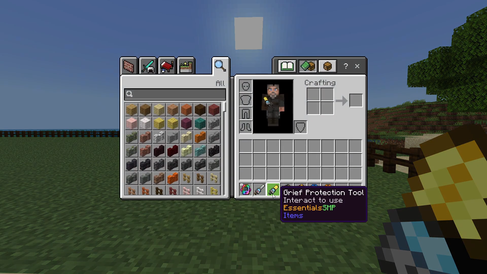 Essentials SMP Addon (1.21) – MCPE/Bedrock Mod - Mc-Mod.Net