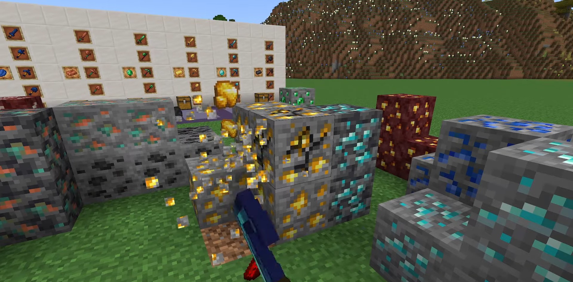 Ore Armor & Tools Addon (1.21) - MCPE/Bedrock Mod - Mc-Mod.Net