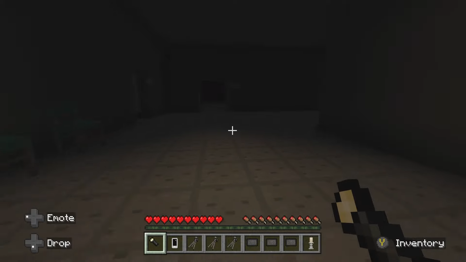 Creepy Doll: Asylum Map (1.21) - MCPE/Bedrock - Mc-Mod.Net