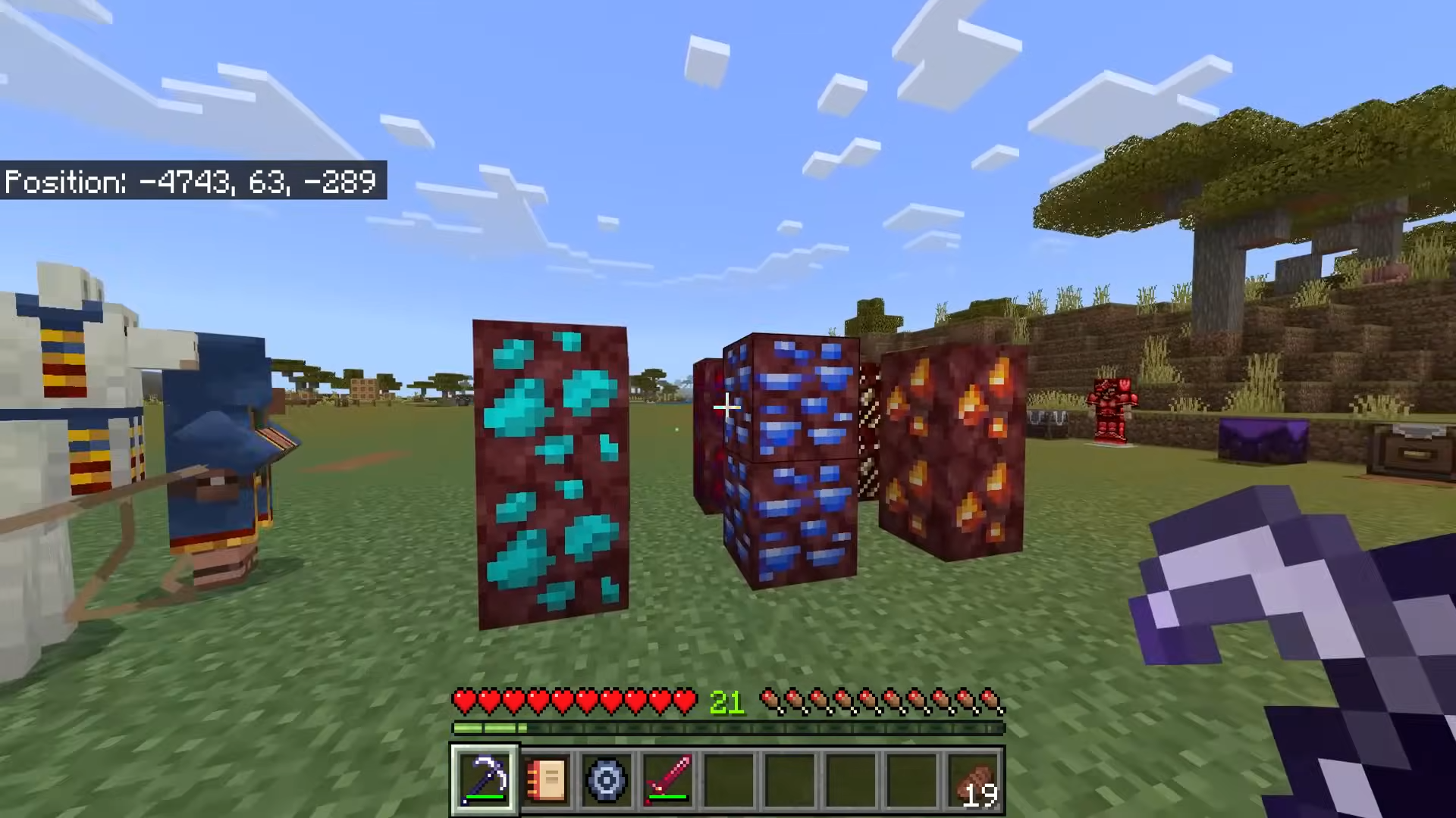 Advanced Equipment 1.2 Addon (1.21) - MCPE/Bedrock Mod - Mc-Mod.Net